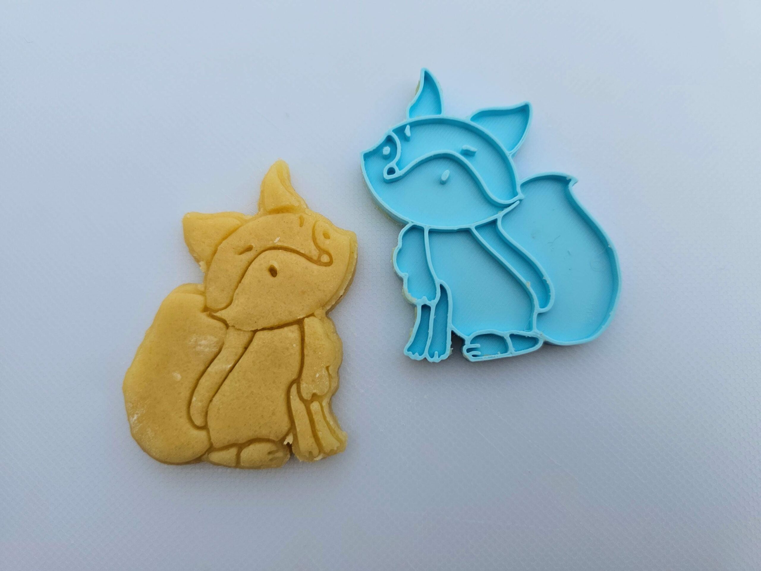 Sitting Fox Cookie Cutter & Stamp | Carambola Designs